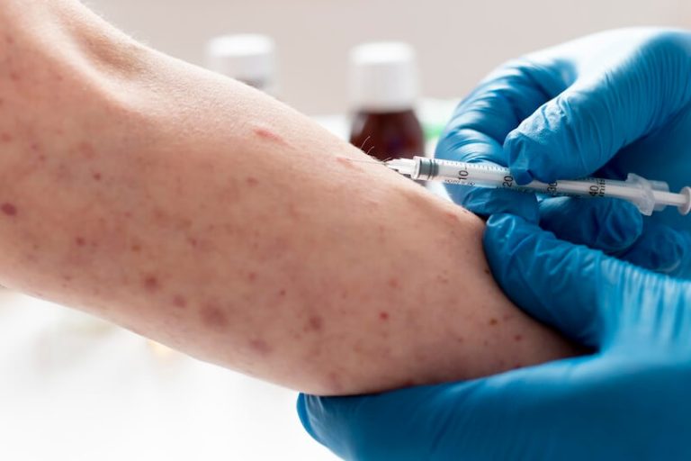 Virus Mpox : l’OMS alerte sur 26 000 cas recensés depuis janvier 2025 ...